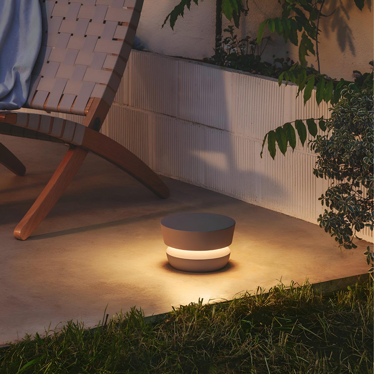 Solar Waterproof 360° Beam Round LED Outdoor Landscape Lighting Lawn ...